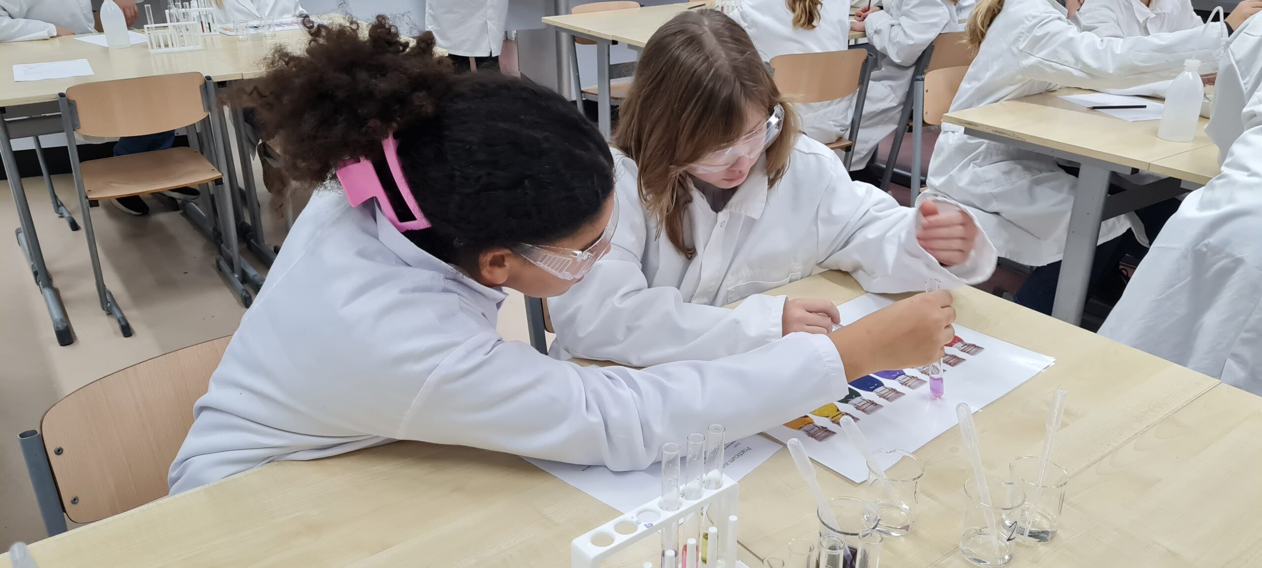 Proeflessen voor groep 8-leerlingen - Lentiz | VMBO Maasland